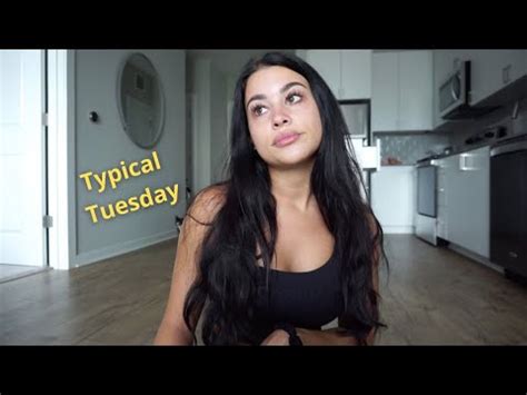 Hot Sexy Devorah Roloff Bikini Pics