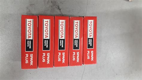 Original TOYOTA Zündkerzen 90919-01084 | Kaufen auf Ricardo