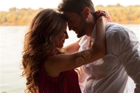 What To Expect From A Tantra Workshop Live Love Raw