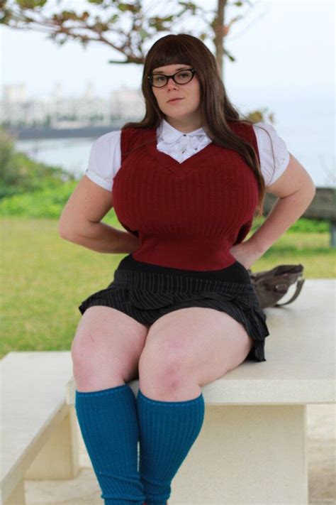 Woman Wants To Look Like Human Jessica Rabbit By Wearing A Corset All