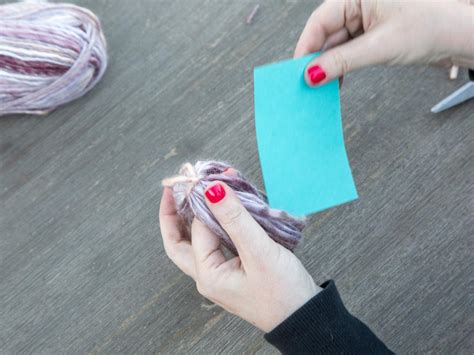 How To Make Diy Yarn Tassels Hgtv