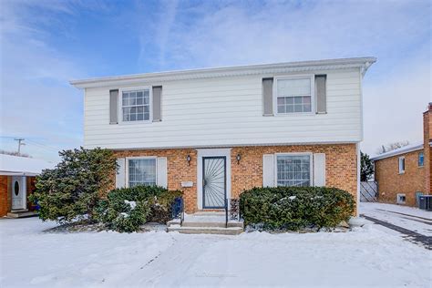7919 Massasoit Ave Burbank Il 60459 Mls Mrd11959229