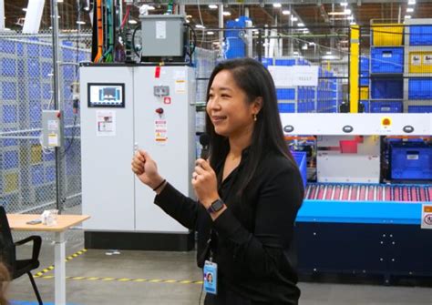 Amazon Unveils Sequoia Warehouse Robotics System And Starts Testing