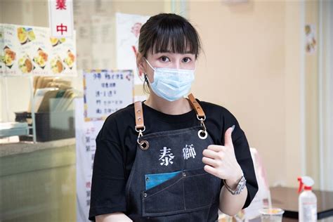 【化學兵消毒】民眾大家談：勇赴前線 衷心感謝 軍聞 【化學兵消毒】民眾大家談：勇赴前線 衷心感謝 青年日報