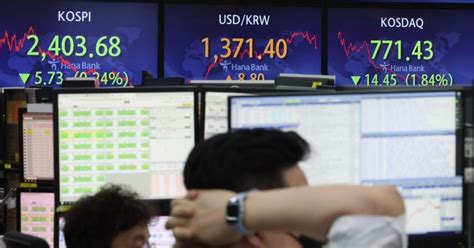 환율 금융위기 후 첫 1370원 돌파가까워지는 1400원종합