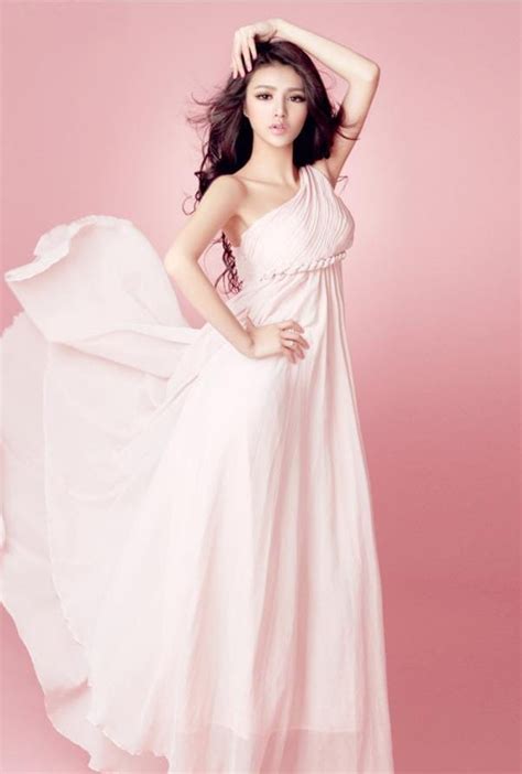 Yan Yi Picture