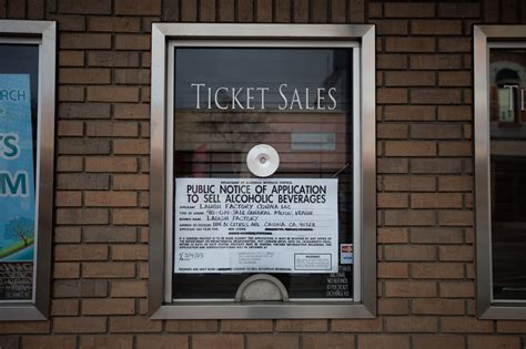 No Joke A Laugh Factory Comedy Club Is Opening In Downtown Covina
