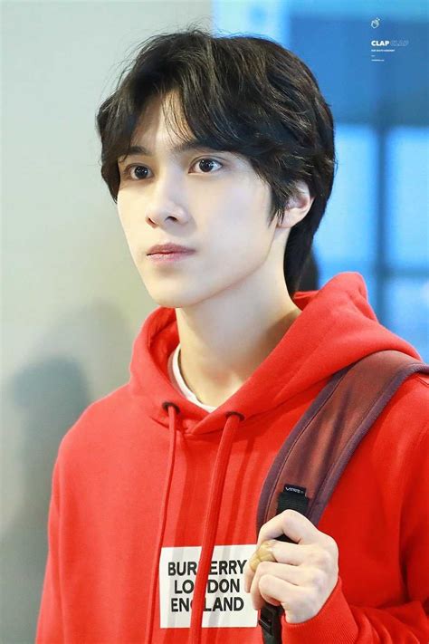 10 Fakta Hendery Member WayV Multitalenta Yang Ingin Jadi Komedian