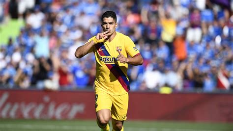 Luis Suárez Será Operado El Domingo Del Menisco De La Rodilla Derecha