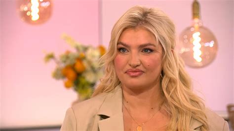 „ich Hatte Angst Dass Ich Sterb Sarina Nowak über Ihren Tumor Im