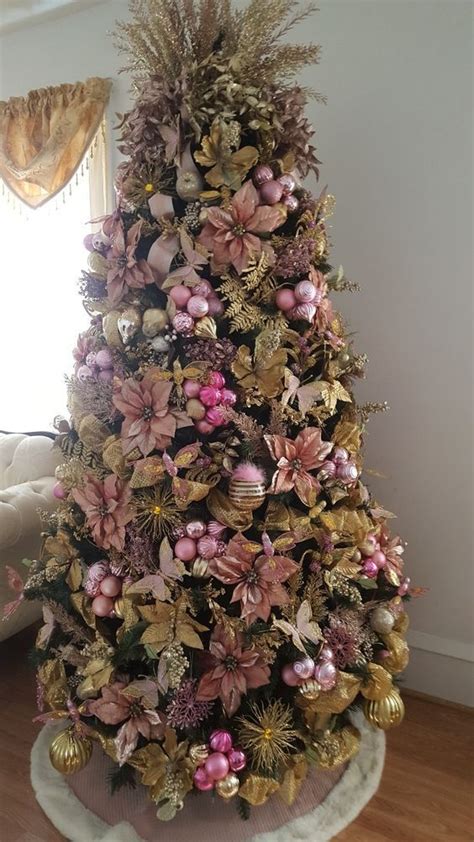 50 Rose Gold Christmas Decor Ideas So That Your Home Tells A Sweet