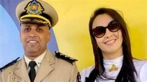 Comandante Da Pm E Esposa Morrem Após Bateram Carro Contra Carreta