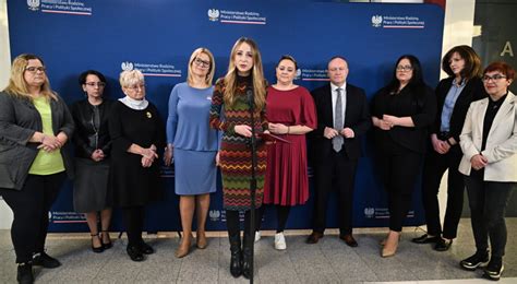 Wejdzie dodatkowy urlop dla rodziców wcześniaków i dzieci