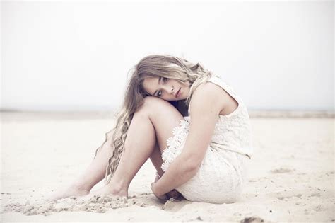 Wallpaper Women Outdoors Blonde Long Hair Sand Looking At Viewer