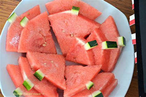 Memotong Semangka Catatan Belajar Masak