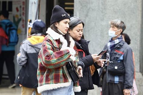 濕冷到除夕！周三冷氣團報到 小年夜到年初二中部以北最低11度 上報 Line Today