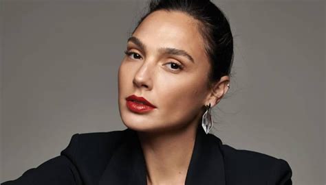 Gal Gadot Wiki Bio Facts Age Height Husband Net Worth