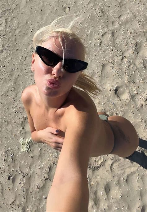 Alexandra Stan New Topless And Hot Content 11 Photos The Fappening