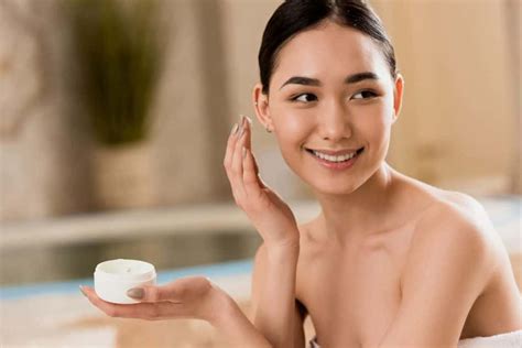 9 Top Korean Skin Care Set Packs Everyone Must Have In 2024