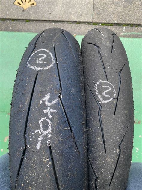 【やや傷や汚れあり】②ピレリ ディアブロスーパーコルサv3 110140set 約30分2本使用 Pirelli Diablo Super
