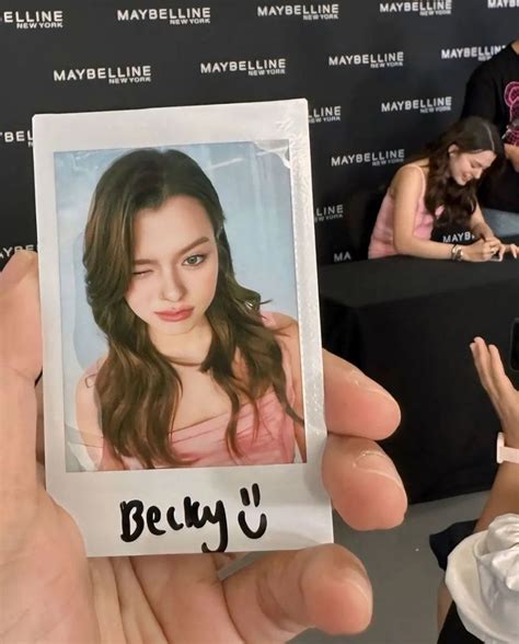 Pin De Lbe En Freenbecky 😍🇹🇭 Celebridades Maquillaje
