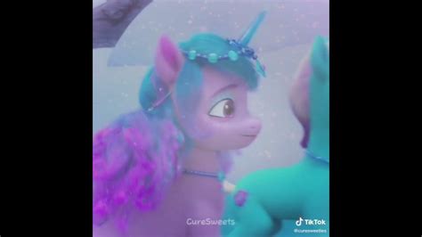 Izzy X Comet Youtube