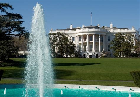 Artista imagina como será a Casa Branca após o mandato de Trump