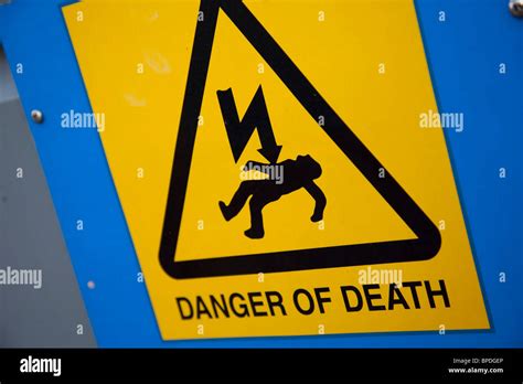 Signe De Danger De Mort Banque De Photographies Et Dimages à Haute
