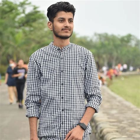 Dev Soni Devsoni Official • Threads Say More