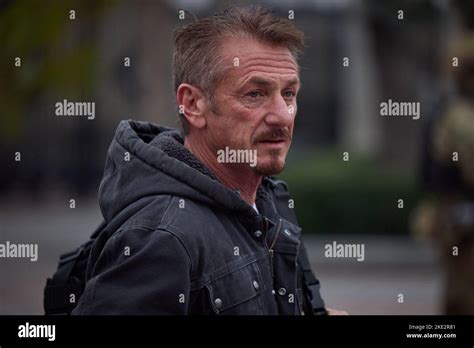 Kyiv Kyiv Ukraine 8th Nov 2022 American Oscar Winning Actor Sean