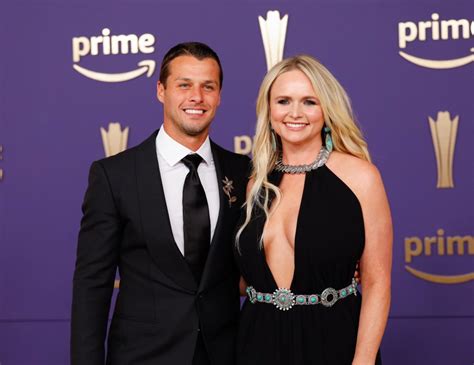 Miranda Lambert Sings Youll Get Caught In Divorce Anthem Alimony