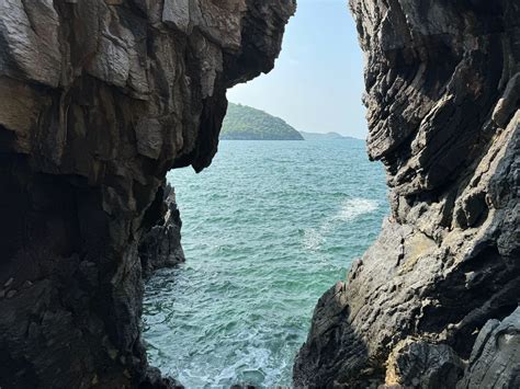 เกาะสีชัง One Day Trip ฉบับชีวิตติดคอนเทนต์ แกลเลอรีที่โพสต์โดย Teetidphom Lemon8