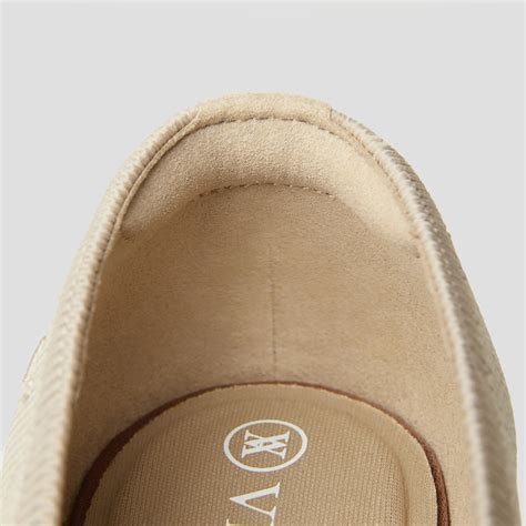 Stella Pointed Toe Kitten Sustainable Heels In Almond Vivaia