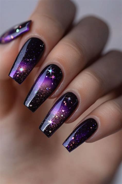 15 Wickedly Gorgeous Purple Halloween Nails Youll Love Halloween