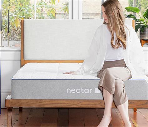 Best Mattresses For Combination Sleepers Reviews And Buying Guide 2022