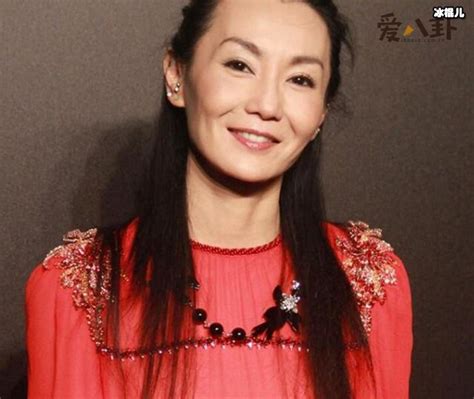 张曼玉沦落到贫民区居住？她这些年的积蓄都去哪了？ 明星 冰棍儿网