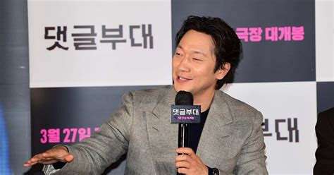Ten포토 손석구 감독님과 새로운 분위기 영화를 찍는걸 좋아한다