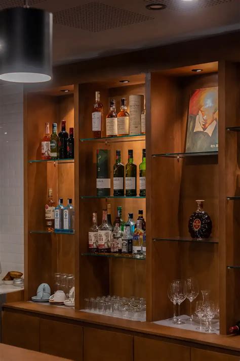 우드톤 모던빈티지 분위기 15평 카페 And 바 인테리어 서대문구 연희동