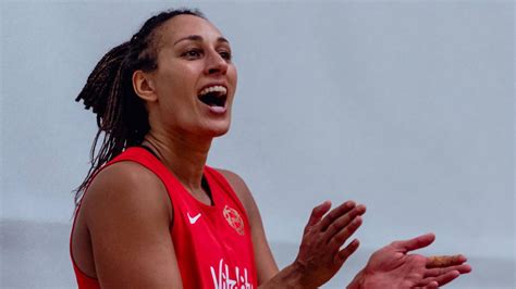 Netball Superstar Geva Mentor Joins Rhinos Netball