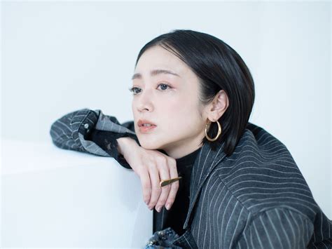 安達祐実さん「諦めても、逃げてもいい」 もがいた時期を経て道が開けた：telling テリング