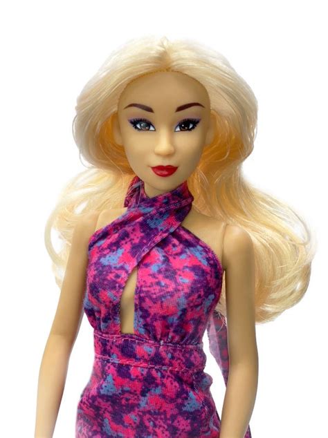 Fresh Dolls Carissa 115 With New Fresh Finity Wear™ Fresh Dolls Store
