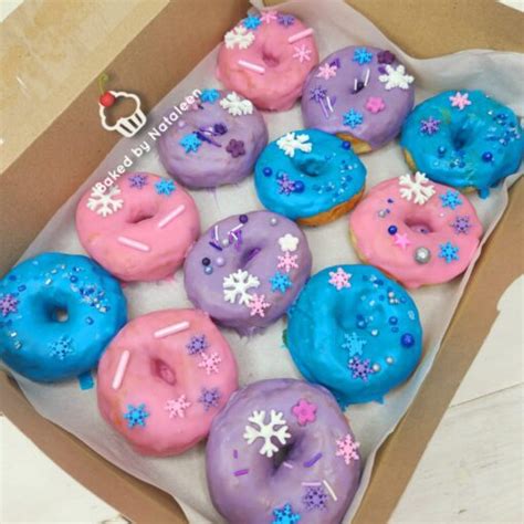 Frozen Birthday Party Donuts Baked By Nataleen