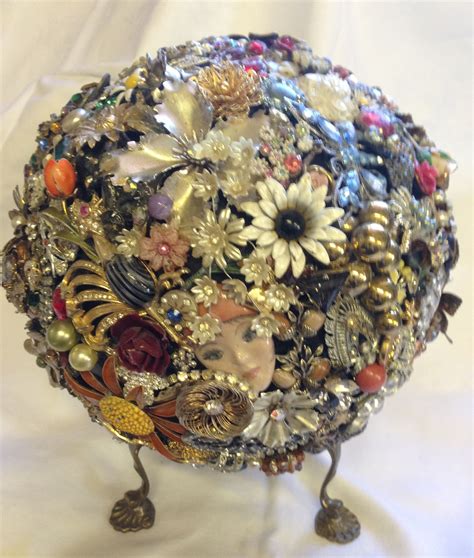 Bowling Ball Crafts Mosaic Bowling Ball Bowling Ball Yard Art