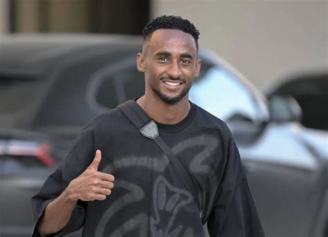 الهلال يحسم صفقة متعب الحربي والبريك شبابي