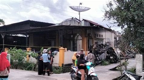 Populer Padang Sampah Bertambah Hingga 25 Ton Saat Tahun Baru Dan