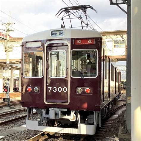 阪急電鉄 阪急7300系電車 7300 桂駅 鉄道フォト写真 by てばどめさん レイルラボ RailLab