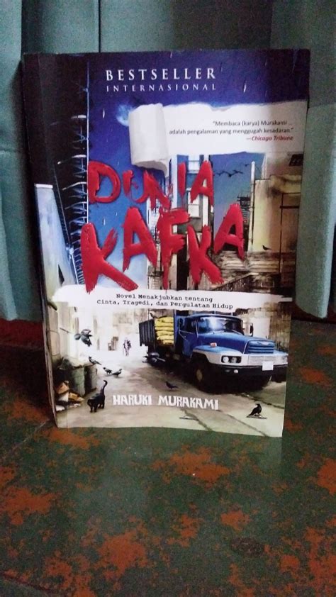 Review Novel Dunia Kafka Catatan Si Jingga Dalam Pelangi
