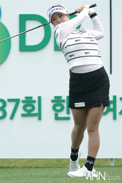 Ms포토 김리안 이 악물고 날리는 티샷