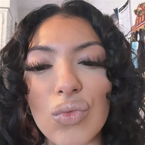 Ilovebubbaaaa • Threads Say More