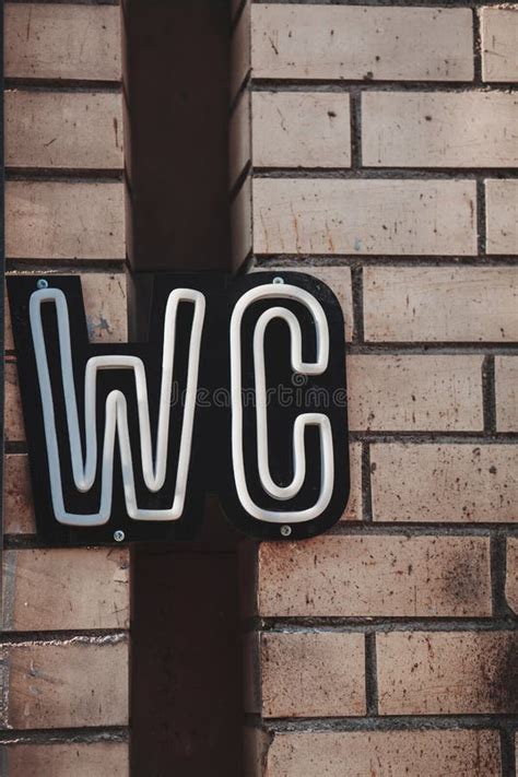 Signe De Wc De Toilettes Publiques Image Stock Image Du Indicateur